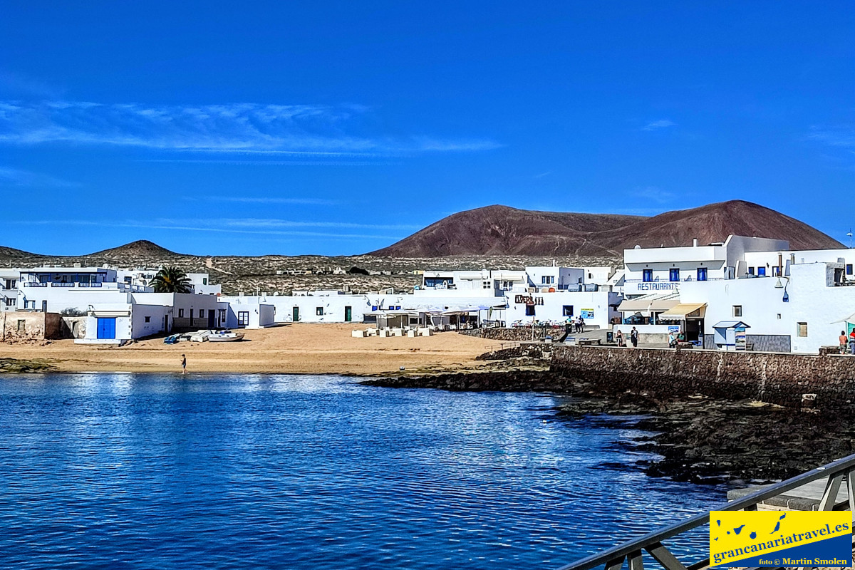 Caleta del Sebo - Prstom na mape